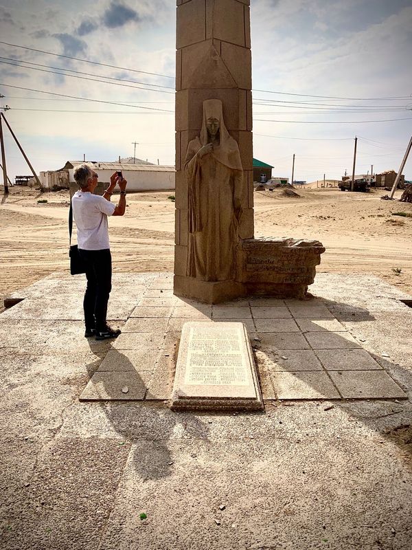 Basmachi Monument | Turkmenistan Travel Guide - Koryo Tours