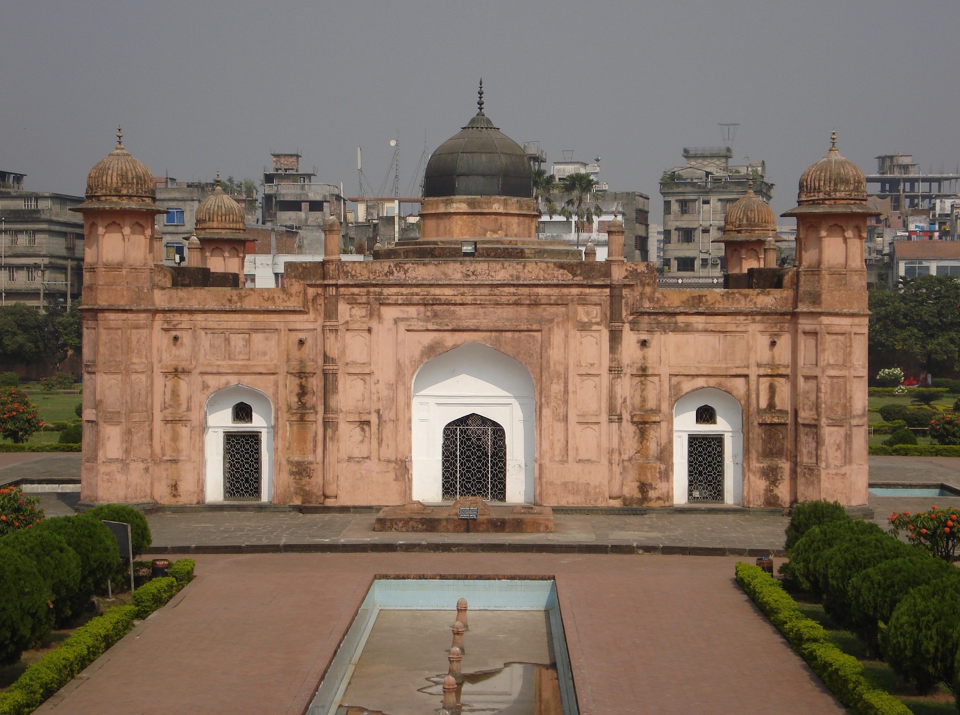 Lalbagh Fort Dhaka: Explore Bangladesh’s Iconic Mughal Landmark - Koryo ...