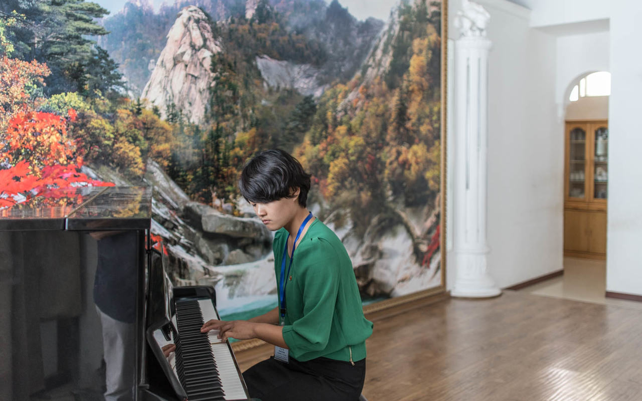 Private Tours to North Korea & Independent Travel Packages | Koryo ...